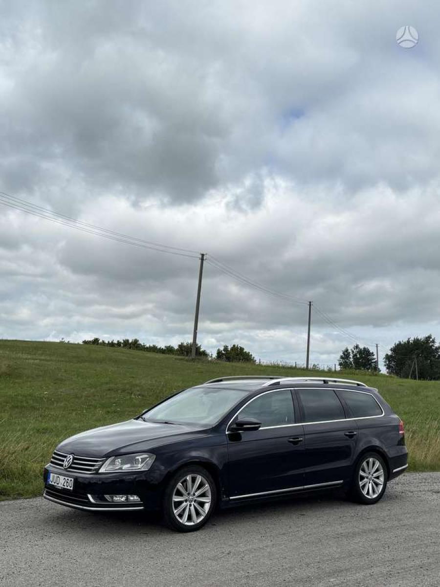 Black Volkswagen Passat 2014 in Jonava, with an engine capacity of 1.97 L and mileage of 355 thousand km for 5000 €, photo 13 on AUTOMOTO.COM.LV