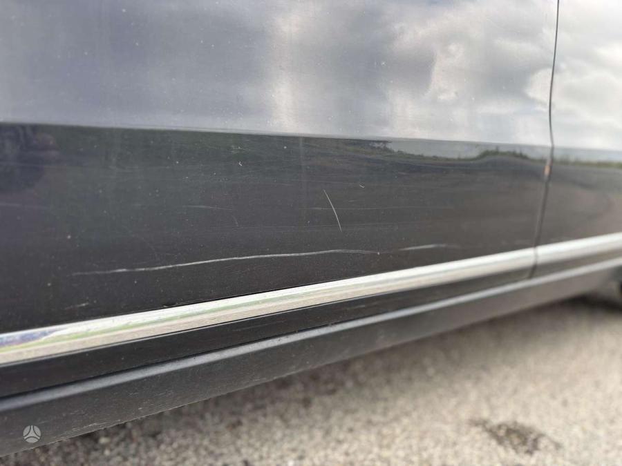 Black Volkswagen Passat 2014 in Jonava, with an engine capacity of 1.97 L and mileage of 355 thousand km for 5000 €, photo 31 on AUTOMOTO.COM.LV