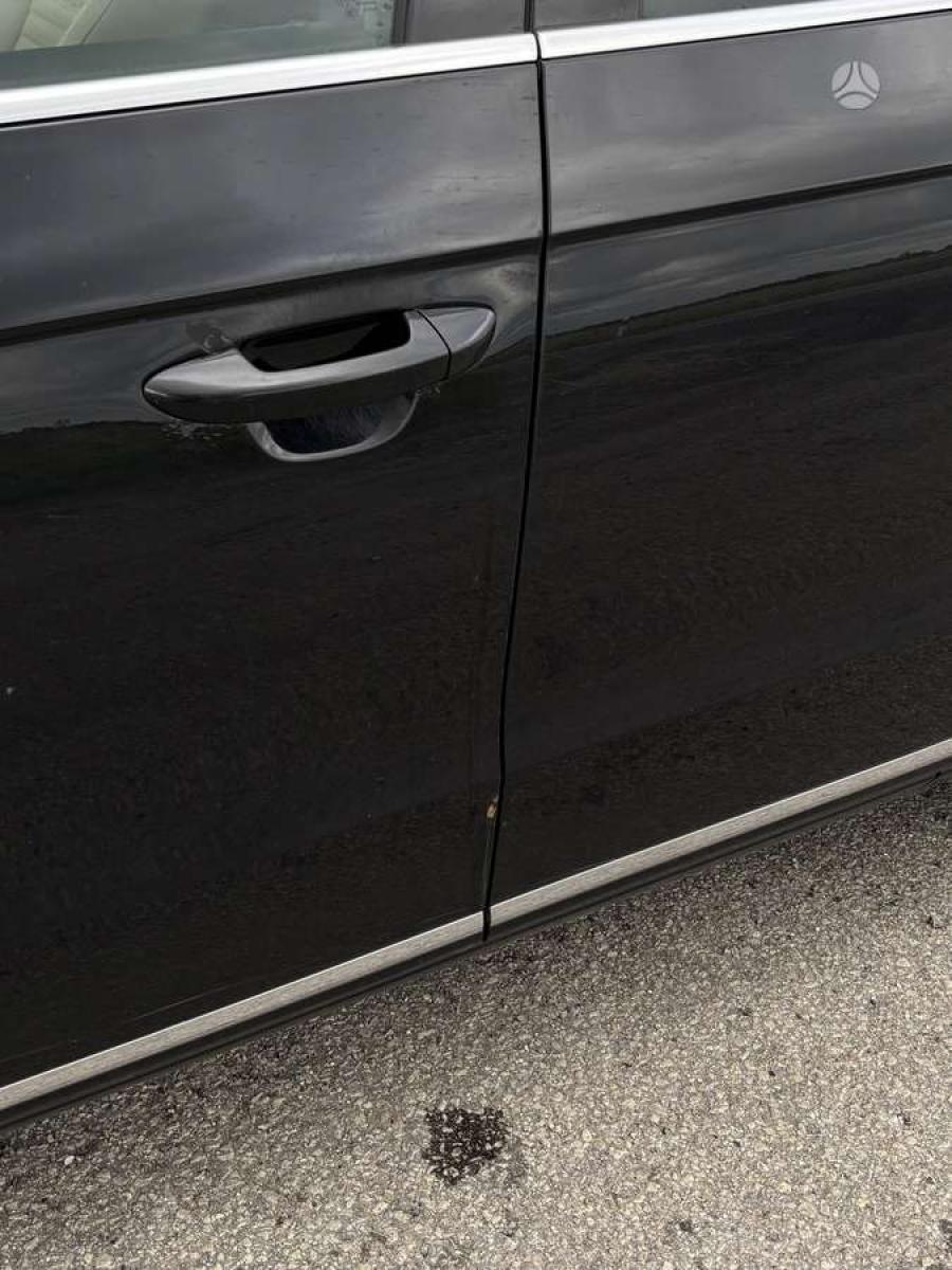 Black Volkswagen Passat 2014 in Jonava, with an engine capacity of 1.97 L and mileage of 355 thousand km for 5000 €, photo 33 on AUTOMOTO.COM.LV