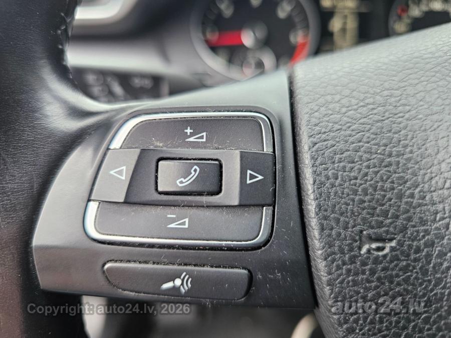 Melns Volkswagen Passat 2014 Paide, ar dzinēja tilpumu 1.60 L un nobraukumu 295 tūkst. km par 6750 €, foto 15 vietnē AUTOMOTO.COM.LV