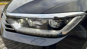 Black Volkswagen Passat 2015 in Vilnius, with an engine capacity of 1.97 L and mileage of 261 thousand km for 11150 €, photo 11 on AUTOMOTO.COM.LV
