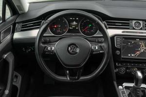 Melns Volkswagen Passat 2015 Viļņa, ar dzinēja tilpumu 1.97 L un nobraukumu 282 tūkst. km par 10300 €, foto 20 vietnē AUTOMOTO.COM.LV