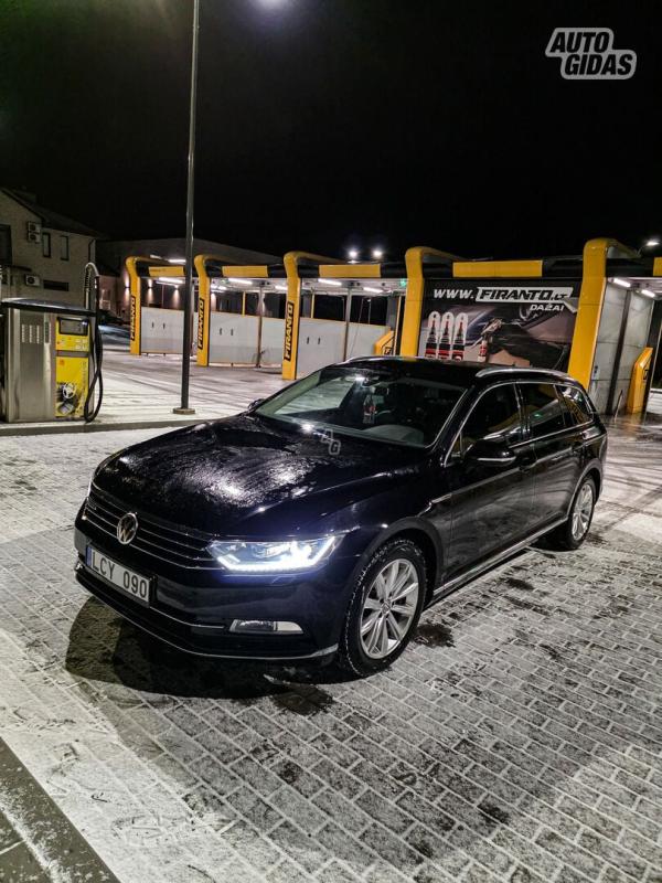 Black Volkswagen Passat 2015 in Kaunas, with an engine capacity of 2.00 L and mileage of 315 thousand km for 12000 €, photo 2 on AUTOMOTO.COM.LV