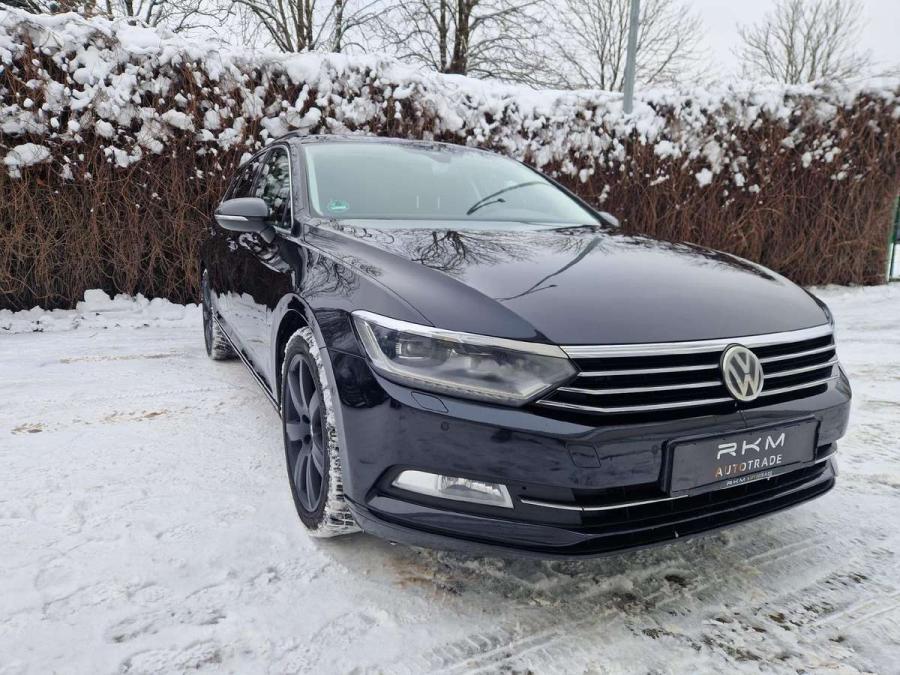 Melns Volkswagen Passat 2015 Viļņa, ar dzinēja tilpumu 1.97 L un nobraukumu 243 tūkst. km par 10350 €, foto 1 vietnē AUTOMOTO.COM.LV