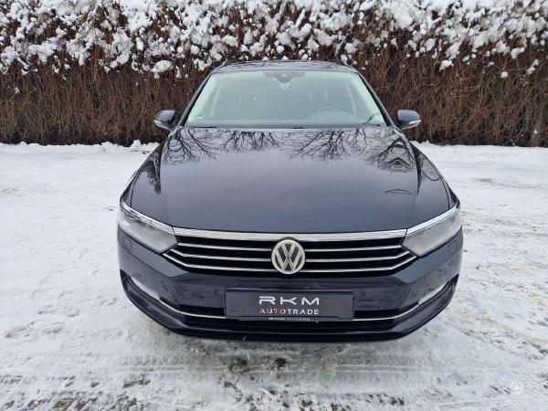 Melns Volkswagen Passat 2015 Viļņa, ar dzinēja tilpumu 1.97 L un nobraukumu 243 tūkst. km par 10350 €, foto 2 vietnē AUTOMOTO.COM.LV