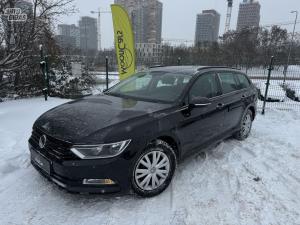 Black Volkswagen Passat 2015 in Vilnius, with an engine capacity of 1.60 L and mileage of 330 thousand km for 7900 €, photo  on AUTOMOTO.COM.LV