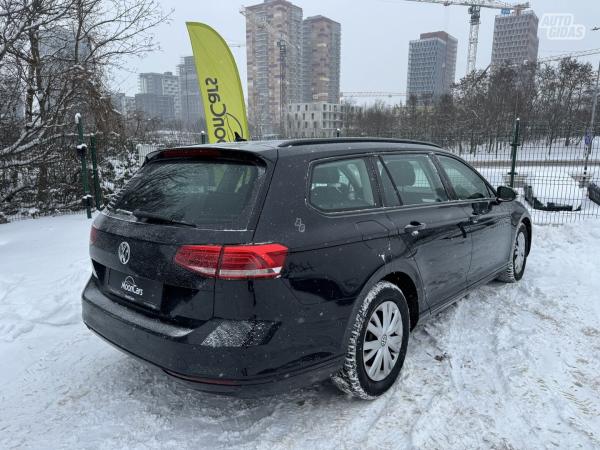 Black Volkswagen Passat 2015 in Vilnius, with an engine capacity of 1.60 L and mileage of 330 thousand km for 7900 €, photo 4 on AUTOMOTO.COM.LV