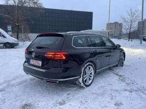 Melns Volkswagen Passat 2015 Kauņa, ar dzinēja tilpumu 1.40 L un nobraukumu 175 tūkst. km par 11500 €, foto 3 vietnē AUTOMOTO.COM.LV