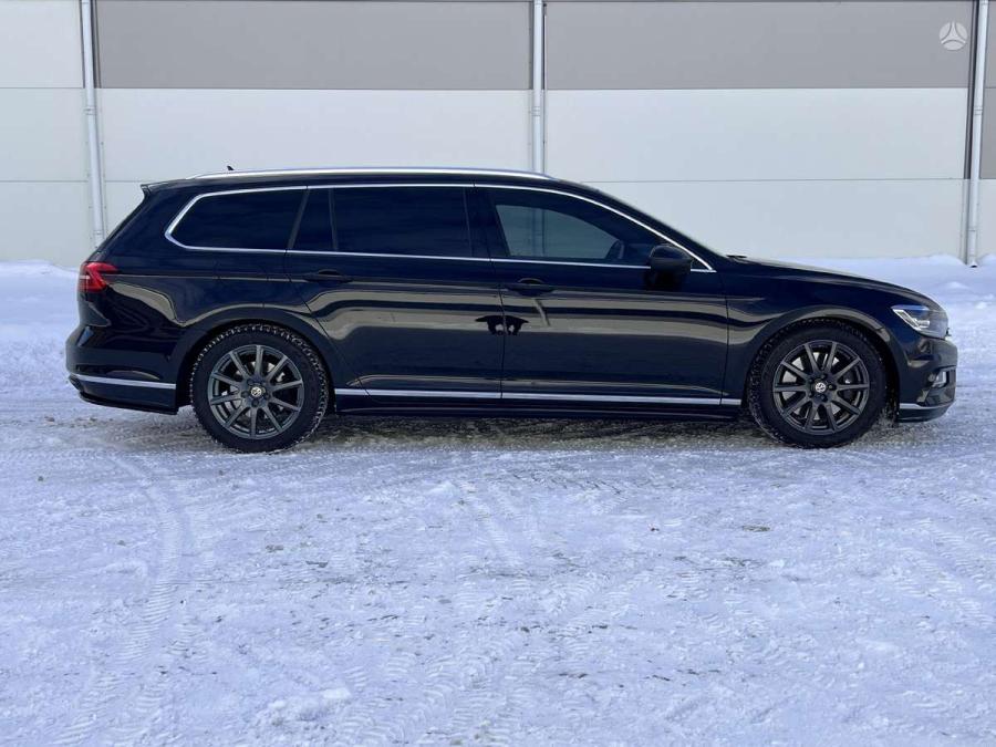 Black Volkswagen Passat 2015 in Kaunas, with an engine capacity of 1.97 L and mileage of 196 thousand km for 13500 €, photo 10 on AUTOMOTO.COM.LV