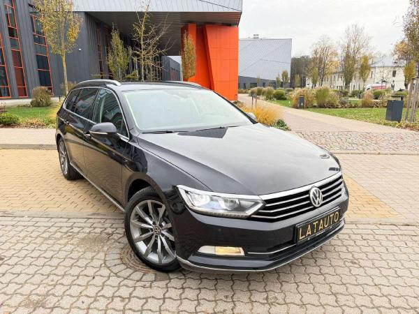 Black Volkswagen Passat 2015 in Riga, with an engine capacity of 1.97 L and mileage of 262 thousand km for 9500 €, photo 1 on AUTOMOTO.COM.LV