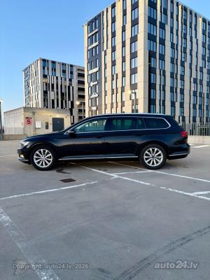 Black Volkswagen Passat 2015 in Tallinn, with an engine capacity of 1.60 L and mileage of 275 thousand km for 7990 €, photo 2 on AUTOMOTO.COM.LV