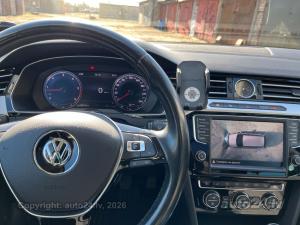 Black Volkswagen Passat 2015 in Narva, with an engine capacity of 2.00 L and mileage of 195 thousand km for 11400 €, photo 7 on AUTOMOTO.COM.LV