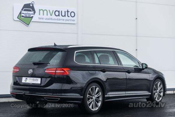 Melns Volkswagen Passat 2015 Tallina, ar dzinēja tilpumu 2.00 L un nobraukumu 326 tūkst. km par 7990 €, foto 2 vietnē AUTOMOTO.COM.LV