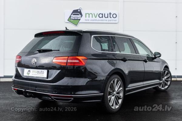 Melns Volkswagen Passat 2015 Tallina, ar dzinēja tilpumu 2.00 L un nobraukumu 326 tūkst. km par 7990 €, foto 8 vietnē AUTOMOTO.COM.LV