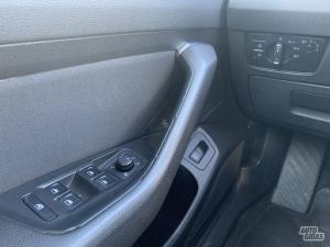 Black Volkswagen Passat 2015 in Kaunas, with an engine capacity of 2.00 L and mileage of 301 thousand km for 8199 €, photo 18 on AUTOMOTO.COM.LV