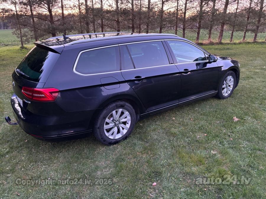 Black Volkswagen Passat 2015 in Tartu, with an engine capacity of 1.60 L and mileage of 294 thousand km for 8500 €, photo 7 on AUTOMOTO.COM.LV