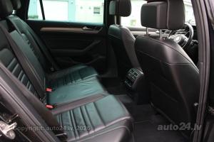 Melns Volkswagen Passat 2015 Tallina, ar dzinēja tilpumu 2.00 L un nobraukumu 210 tūkst. km par 17600 €, foto 14 vietnē AUTOMOTO.COM.LV
