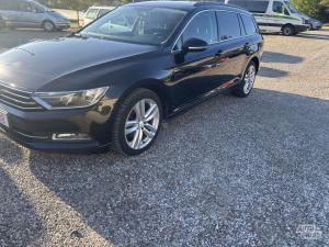 Black Volkswagen Passat 2015 in Jurbarkas, with an engine capacity of 2.00 L and mileage of 312 thousand km for 7850 €, photo 3 on AUTOMOTO.COM.LV