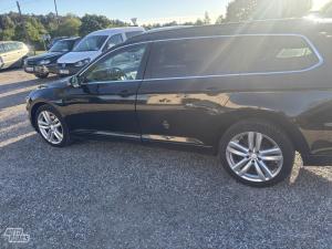 Black Volkswagen Passat 2015 in Jurbarkas, with an engine capacity of 2.00 L and mileage of 312 thousand km for 7850 €, photo 14 on AUTOMOTO.COM.LV