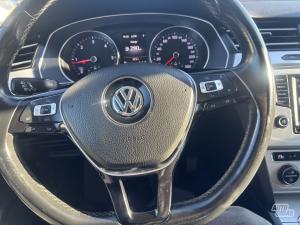 Black Volkswagen Passat 2015 in Jurbarkas, with an engine capacity of 2.00 L and mileage of 312 thousand km for 7850 €, photo 29 on AUTOMOTO.COM.LV