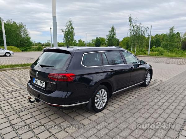 Black Volkswagen Passat 2015 in Tartu, with an engine capacity of 2.00 L and mileage of 295 thousand km for 10399 €, photo 7 on AUTOMOTO.COM.LV