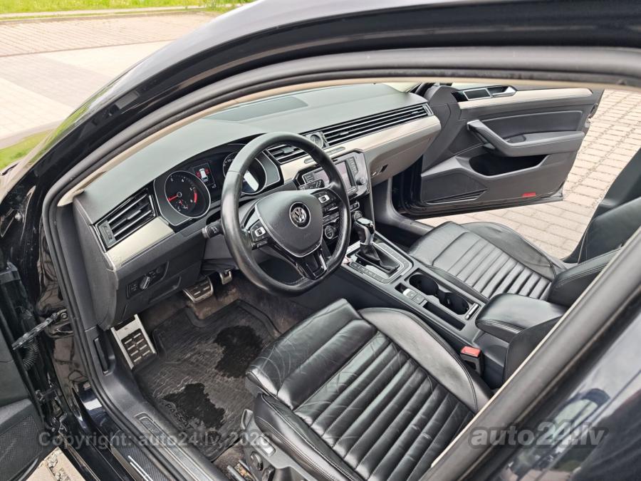 Melns Volkswagen Passat 2015 Tartu, ar dzinēja tilpumu 2.00 L un nobraukumu 295 tūkst. km par 10399 €, foto 16 vietnē AUTOMOTO.COM.LV