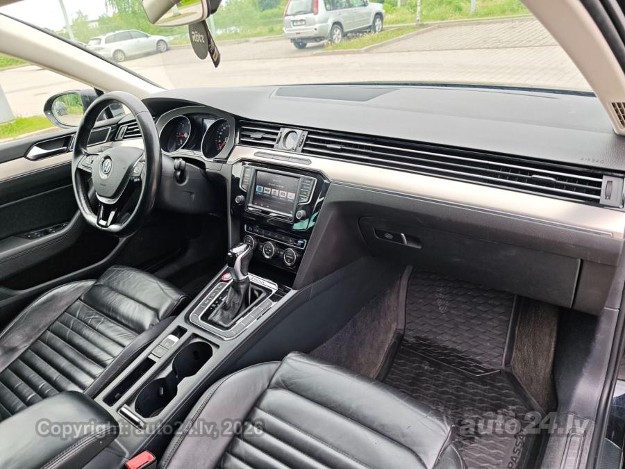 Melns Volkswagen Passat 2015 Tartu, ar dzinēja tilpumu 2.00 L un nobraukumu 295 tūkst. km par 10399 €, foto 24 vietnē AUTOMOTO.COM.LV