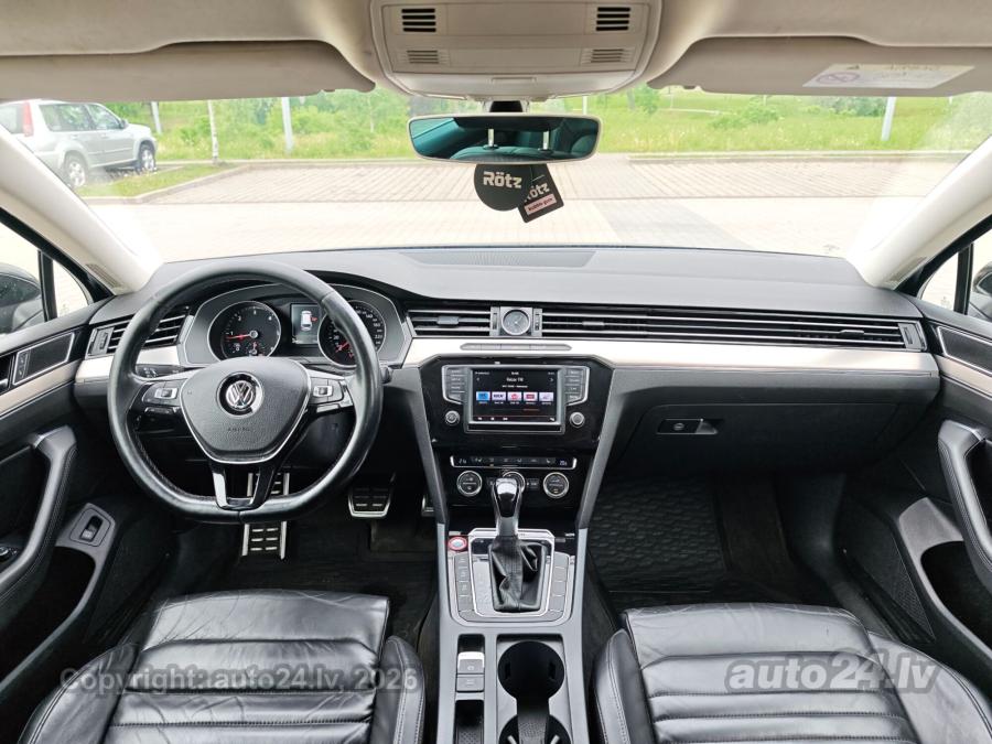 Melns Volkswagen Passat 2015 Tartu, ar dzinēja tilpumu 2.00 L un nobraukumu 295 tūkst. km par 10399 €, foto 26 vietnē AUTOMOTO.COM.LV