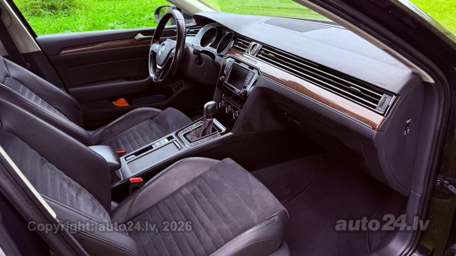 Melns Volkswagen Passat 2015 Tallina, ar dzinēja tilpumu 2.00 L un nobraukumu 359 tūkst. km par 8700 €, foto 11 vietnē AUTOMOTO.COM.LV
