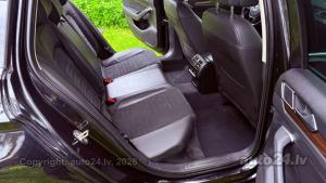 Melns Volkswagen Passat 2015 Tallina, ar dzinēja tilpumu 2.00 L un nobraukumu 359 tūkst. km par 8700 €, foto 14 vietnē AUTOMOTO.COM.LV