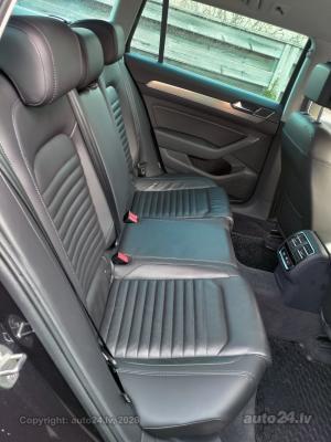 Black Volkswagen Passat 2015 in Tallinn, with an engine capacity of 2.00 L and mileage of 273 thousand km for 12999 €, photo 12 on AUTOMOTO.COM.LV