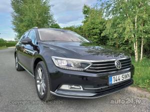 Black Volkswagen Passat 2015 in Tallinn, with an engine capacity of 2.00 L and mileage of 273 thousand km for 12999 €, photo 14 on AUTOMOTO.COM.LV