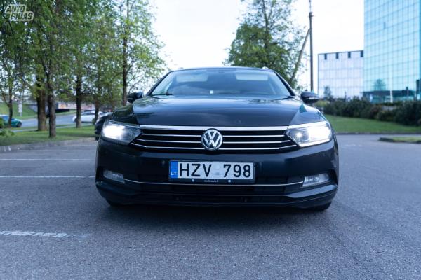 Melns Volkswagen Passat 2015 Viļņa, ar dzinēja tilpumu 1.40 L un nobraukumu 326 tūkst. km par 7300 €, foto 3 vietnē AUTOMOTO.COM.LV
