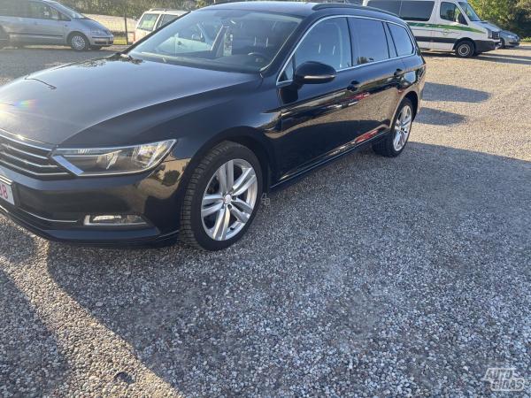 Black Volkswagen Passat 2015 in Jurbarkas, with an engine capacity of 2.00 L and mileage of 311 thousand km for 7750 €, photo 2 on AUTOMOTO.COM.LV