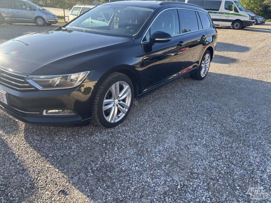 Black Volkswagen Passat 2015 in Jurbarkas, with an engine capacity of 2.00 L and mileage of 311 thousand km for 7750 €, photo 3 on AUTOMOTO.COM.LV