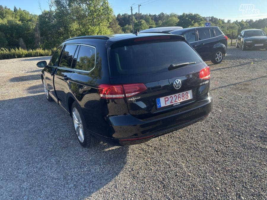 Black Volkswagen Passat 2015 in Jurbarkas, with an engine capacity of 2.00 L and mileage of 311 thousand km for 7750 €, photo 10 on AUTOMOTO.COM.LV