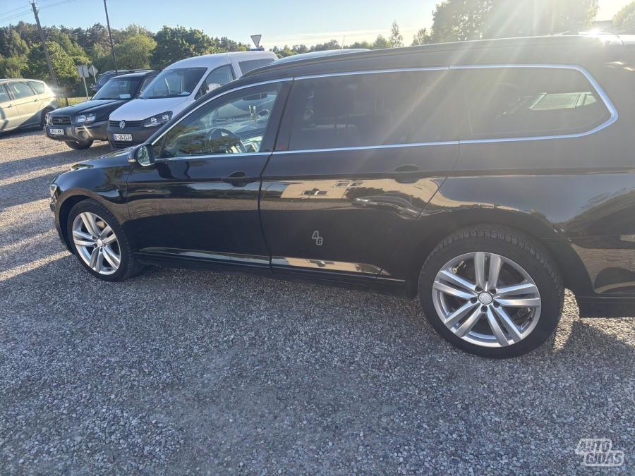 Black Volkswagen Passat 2015 in Jurbarkas, with an engine capacity of 2.00 L and mileage of 311 thousand km for 7750 €, photo 12 on AUTOMOTO.COM.LV