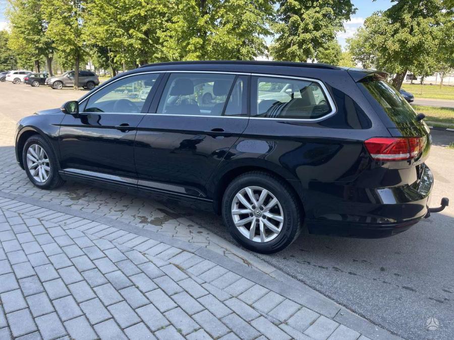 Melns Volkswagen Passat 2015 Kauņa, ar dzinēja tilpumu 1.60 L un nobraukumu 249 tūkst. km par 6600 €, foto 10 vietnē AUTOMOTO.COM.LV