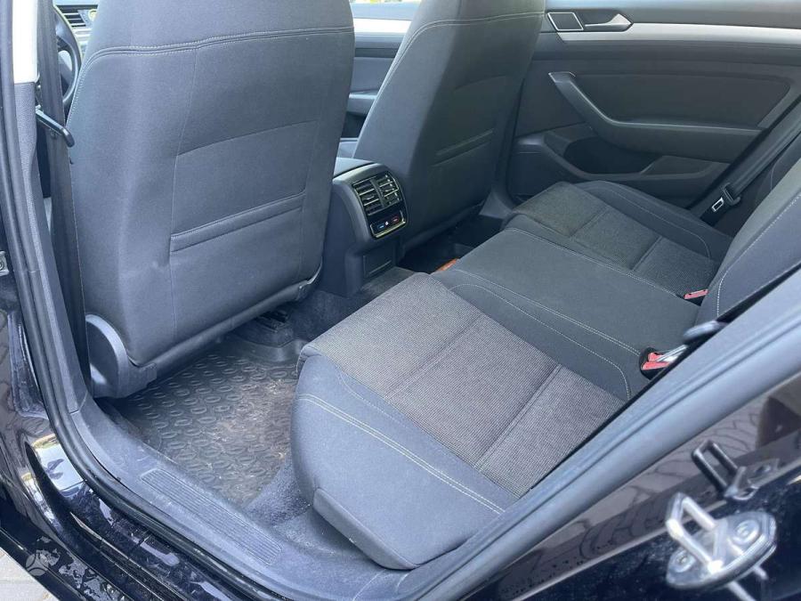 Melns Volkswagen Passat 2015 Kauņa, ar dzinēja tilpumu 1.60 L un nobraukumu 249 tūkst. km par 6600 €, foto 25 vietnē AUTOMOTO.COM.LV