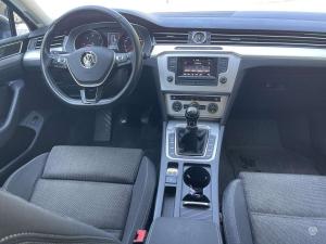Melns Volkswagen Passat 2015 Kauņa, ar dzinēja tilpumu 1.60 L un nobraukumu 249 tūkst. km par 6600 €, foto 26 vietnē AUTOMOTO.COM.LV