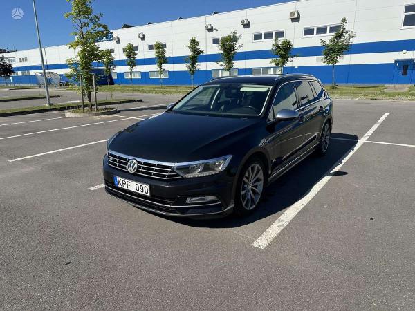 Melns Volkswagen Passat 2015 Panevēža, ar dzinēja tilpumu 2.00 L un nobraukumu 454 tūkst. km par 6200 €, foto 1 vietnē AUTOMOTO.COM.LV