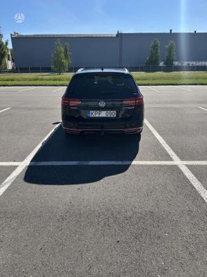Melns Volkswagen Passat 2015 Panevēža, ar dzinēja tilpumu 2.00 L un nobraukumu 454 tūkst. km par 6200 €, foto 8 vietnē AUTOMOTO.COM.LV