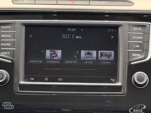 Melns Volkswagen Passat 2015 Avižieniai, ar dzinēja tilpumu 2.00 L un nobraukumu 256 tūkst. km par 8900 €, foto 18 vietnē AUTOMOTO.COM.LV