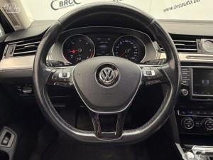 Melns Volkswagen Passat 2015 Avižieniai, ar dzinēja tilpumu 2.00 L un nobraukumu 256 tūkst. km par 8900 €, foto 30 vietnē AUTOMOTO.COM.LV