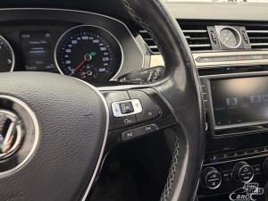 Melns Volkswagen Passat 2015 Avižieniai, ar dzinēja tilpumu 2.00 L un nobraukumu 256 tūkst. km par 8900 €, foto 31 vietnē AUTOMOTO.COM.LV