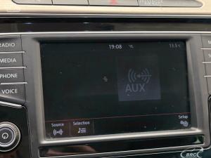 Melns Volkswagen Passat 2015 Avižieniai, ar dzinēja tilpumu 2.00 L un nobraukumu 256 tūkst. km par 8900 €, foto 36 vietnē AUTOMOTO.COM.LV