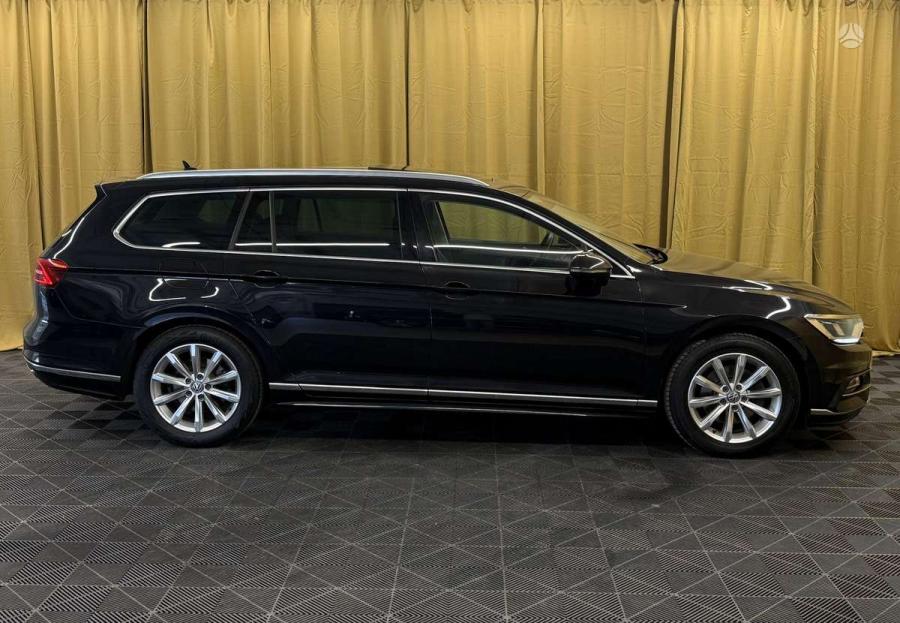 Melns Volkswagen Passat 2015 Kauņa, ar dzinēja tilpumu 1.97 L un nobraukumu 300 tūkst. km par 9500 €, foto 8 vietnē AUTOMOTO.COM.LV