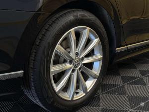 Melns Volkswagen Passat 2015 Kauņa, ar dzinēja tilpumu 1.97 L un nobraukumu 300 tūkst. km par 9500 €, foto 16 vietnē AUTOMOTO.COM.LV