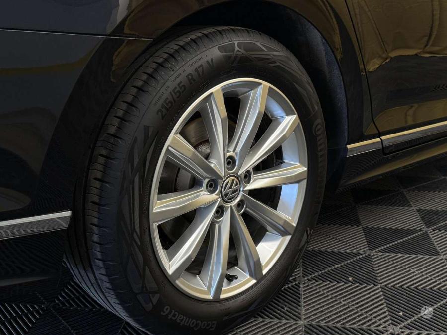 Melns Volkswagen Passat 2015 Kauņa, ar dzinēja tilpumu 1.97 L un nobraukumu 300 tūkst. km par 9500 €, foto 16 vietnē AUTOMOTO.COM.LV