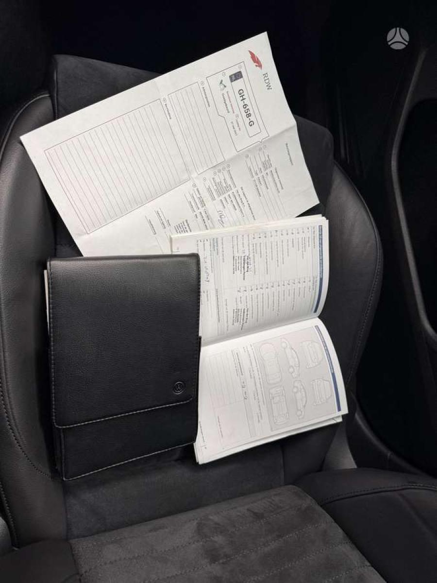 Melns Volkswagen Passat 2015 Kauņa, ar dzinēja tilpumu 1.97 L un nobraukumu 300 tūkst. km par 9500 €, foto 20 vietnē AUTOMOTO.COM.LV
